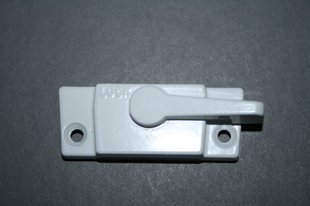 WHITE SWEEP LOCK CA08701B