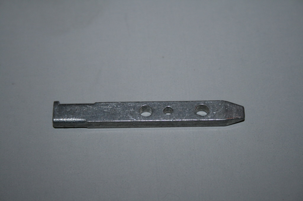 Pivot Bar 2 Large Holes 1 Small 15B06