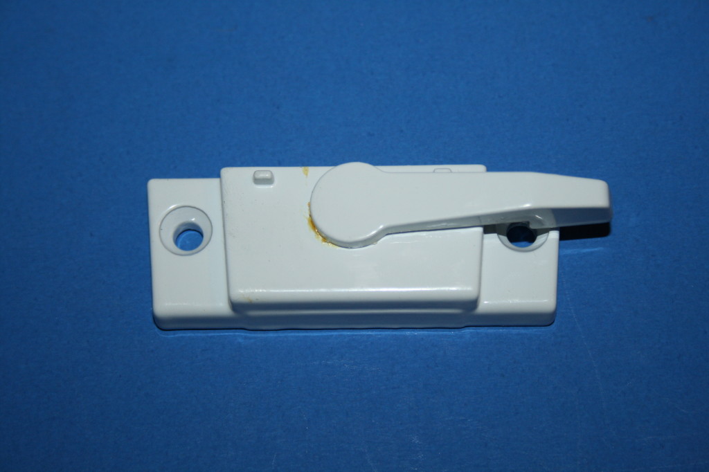 White or Beige Sweep Lock 2 3/4″ x 1″ Holes In Front V3280F