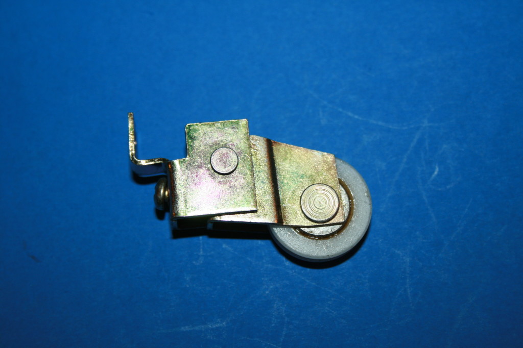 Traco Slider Wheel and Housing 9-291