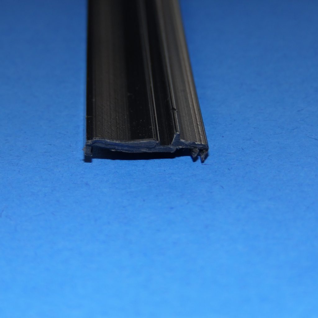 Metal or Vinyl Glazing Beads